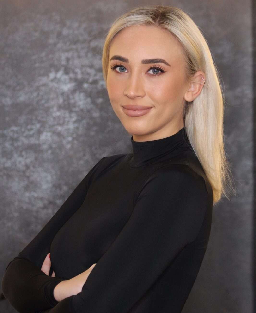 Permanent Aesthetic – Alexandra Knapp